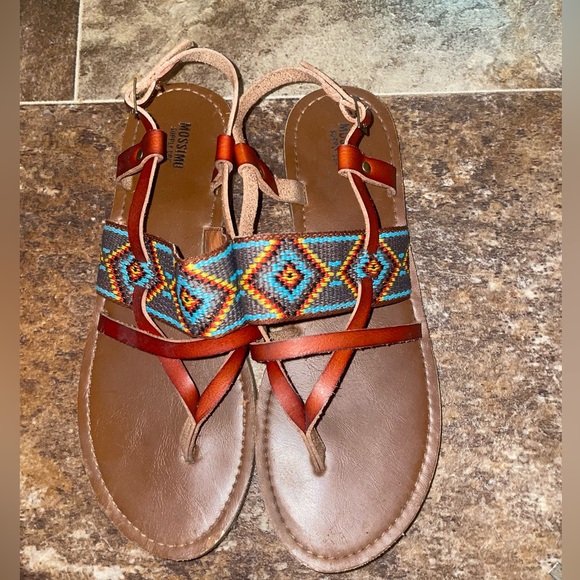 Mossimo Supply Co. | Shoes | Mossimo Supply Co Flip Flops Thongs ...